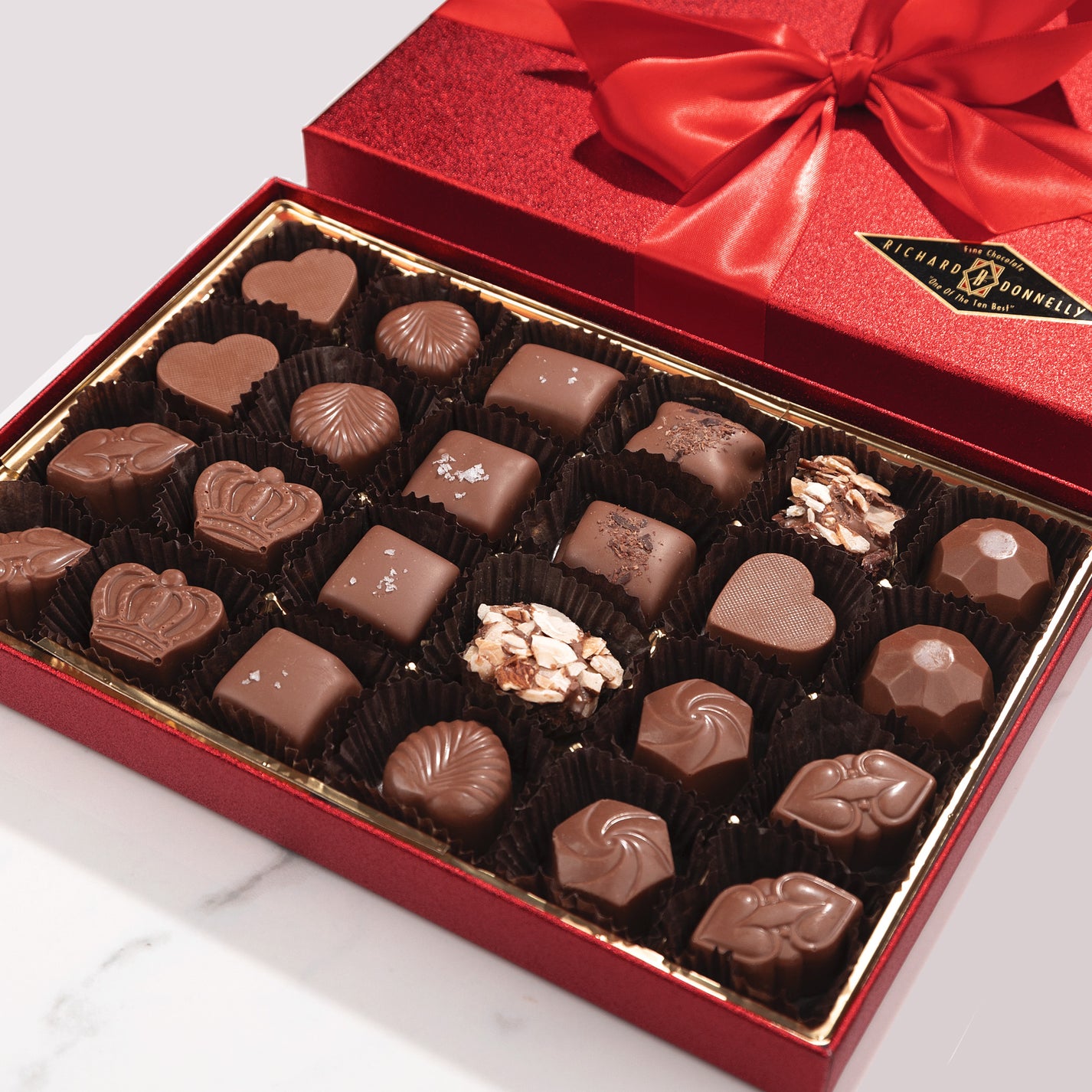 24 Piece Milk Chocolate Gift Box – Donnelly Chocolates